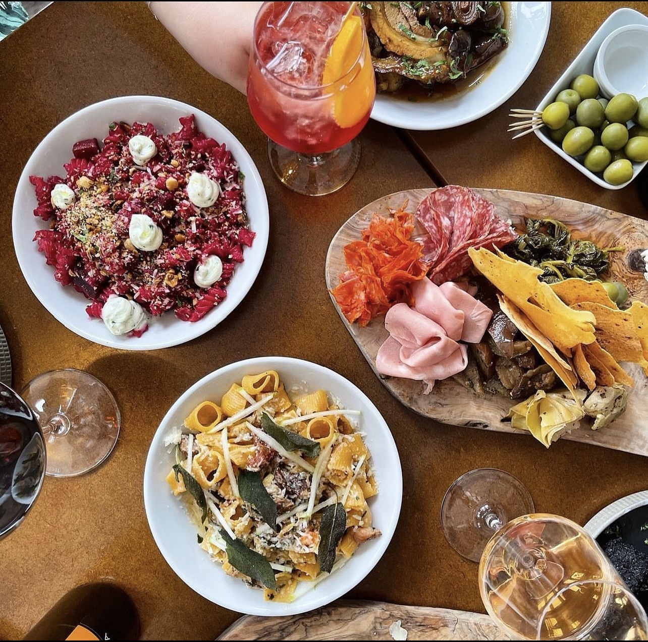 Photo 02-09-2022, 10 10 30 - Leeds Guide